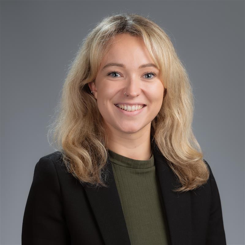 Our Team - We have a wide-ranging experienced team