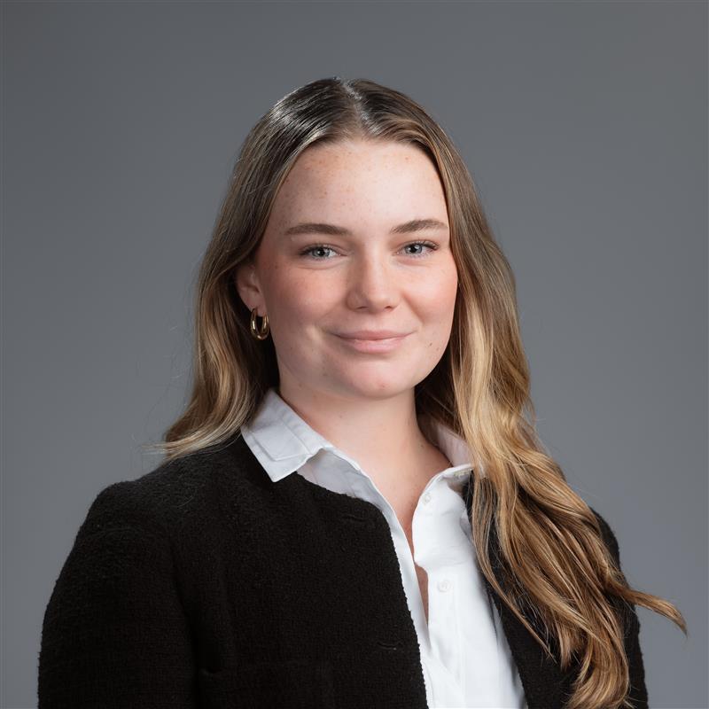 Our Team - We have a wide-ranging experienced team