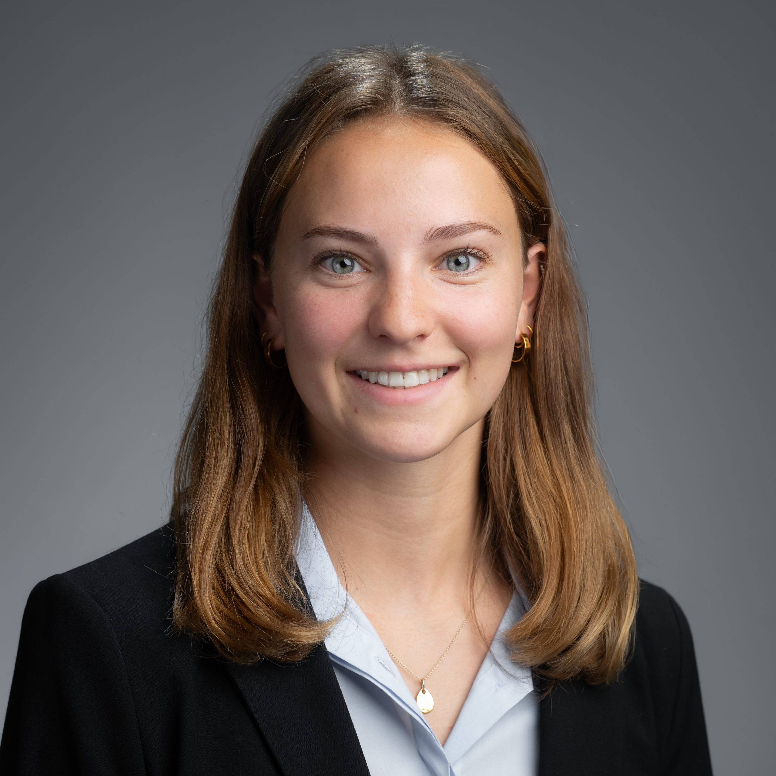 Our Team - We have a wide-ranging experienced team