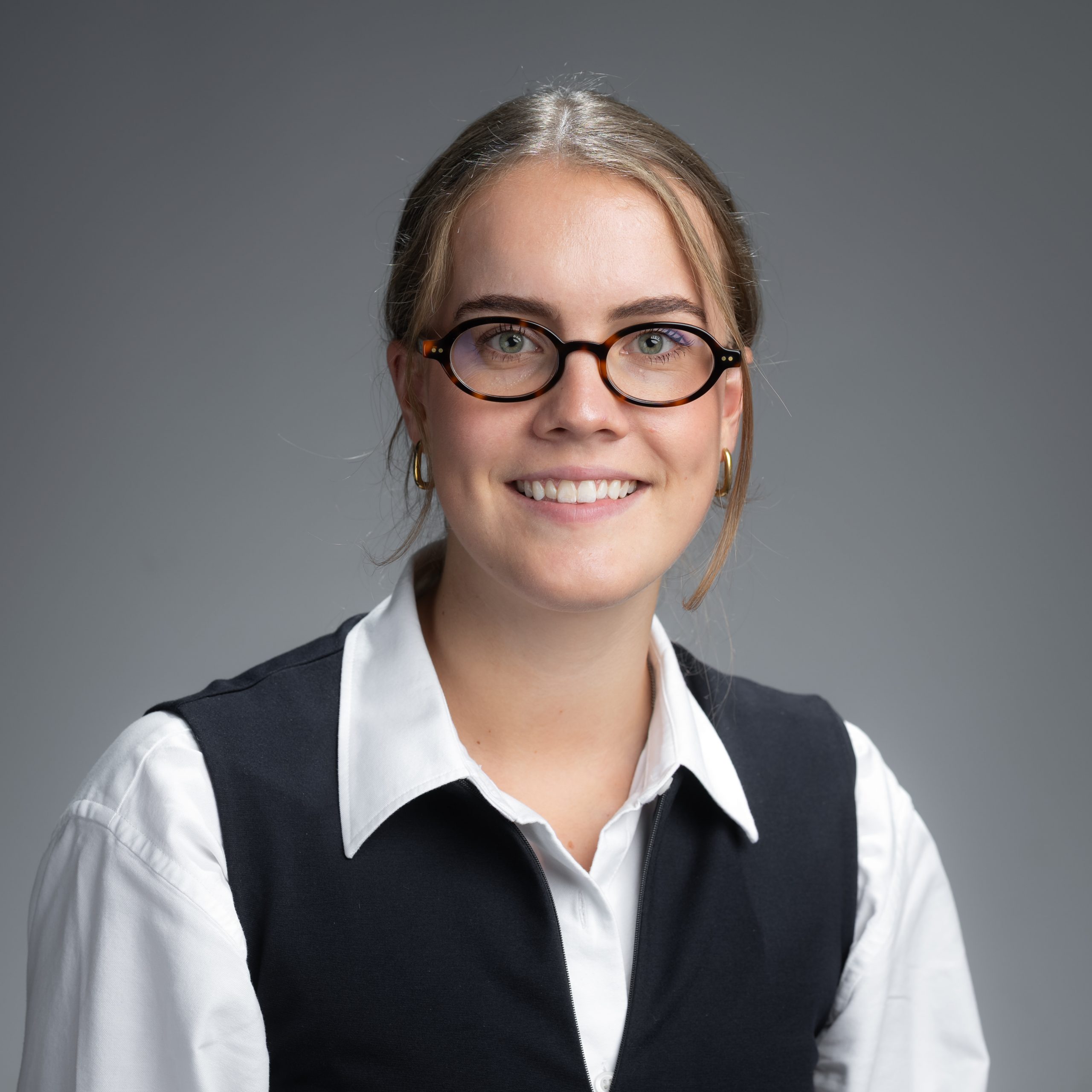 Our Team - We have a wide-ranging experienced team